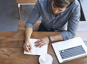 Realising your dream of being a writer (infographic)